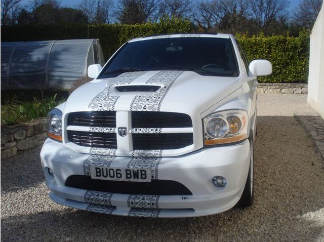 La voiture de Djibril Cissé : une Chrysler 300C