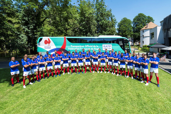 Un nouveau bus pour les joueurs de l'équipe de France de rugby