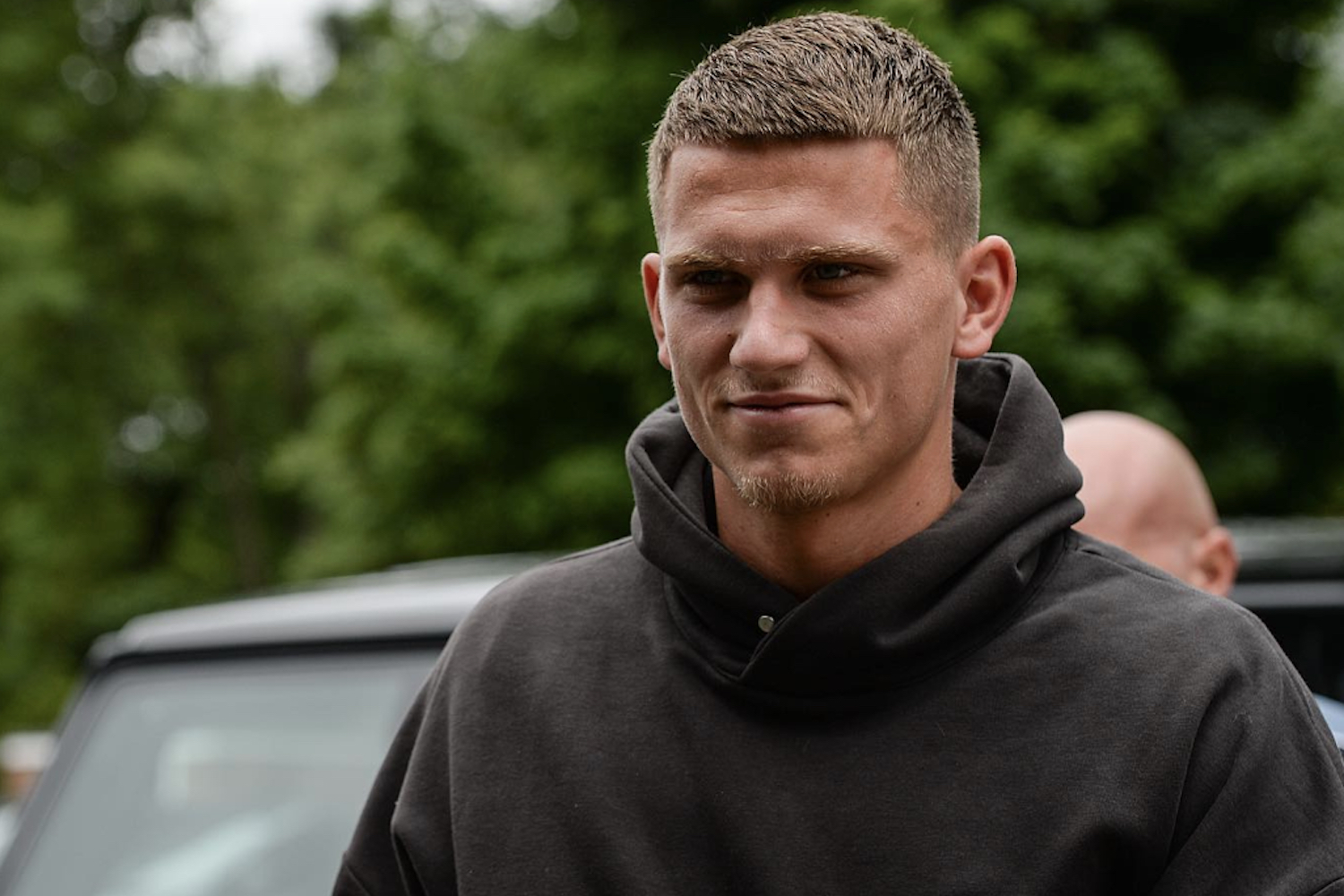 Ex LOSC : Sven Botman s'offre ce bolide à 200 000€ pour son arrivée en ...