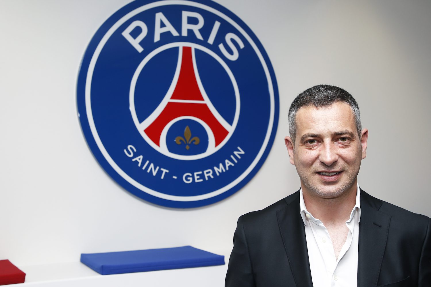 Le PSG officialise le départ de son directeur du centre de formation