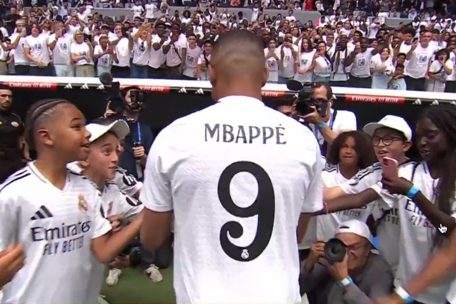 Mbappé. L'évolution de sa valeur en carrière sur le mercato