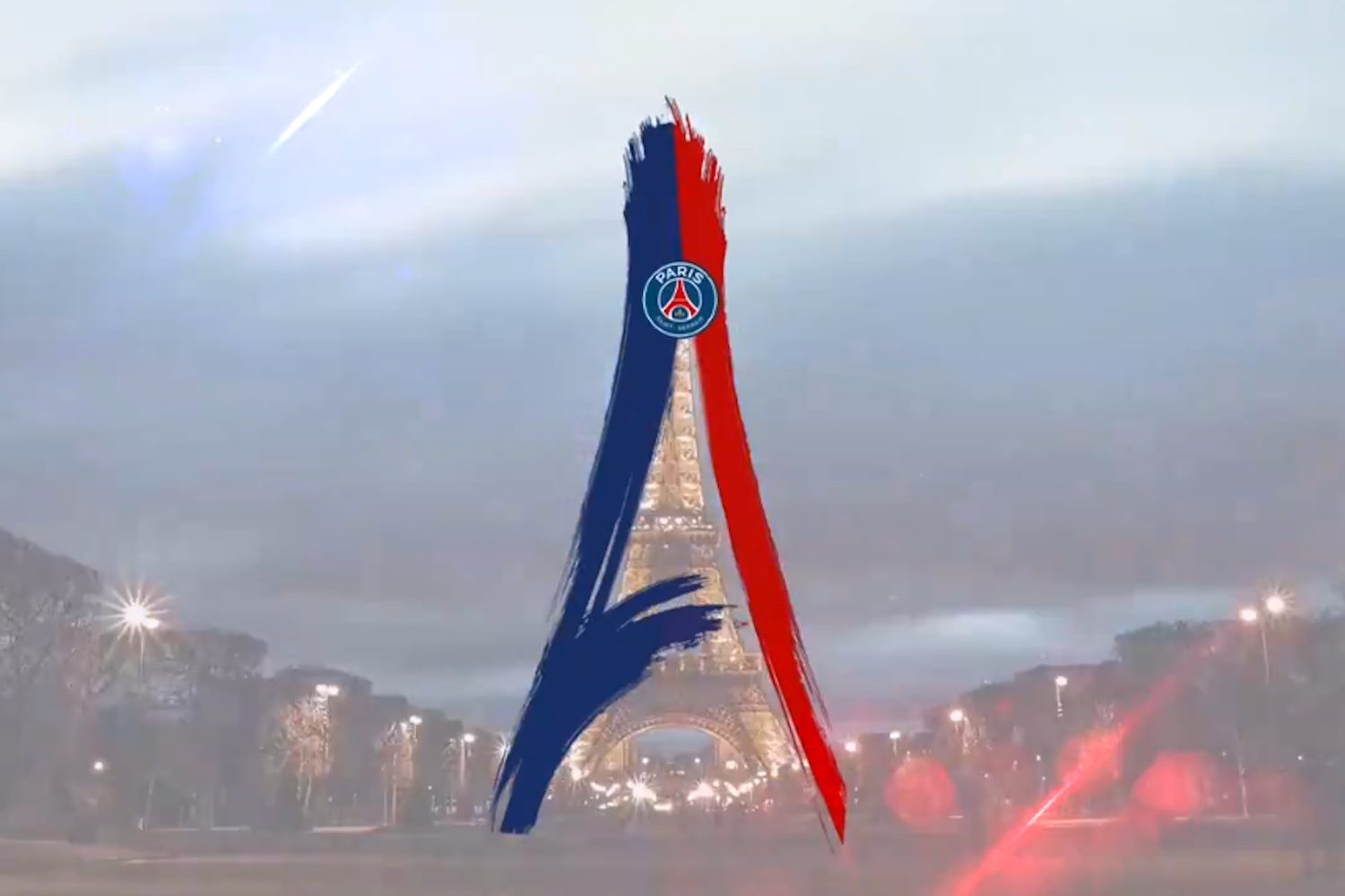PSG: Inspiré de la Tour Eiffel, le nouveau maillot extérieur dévoilé