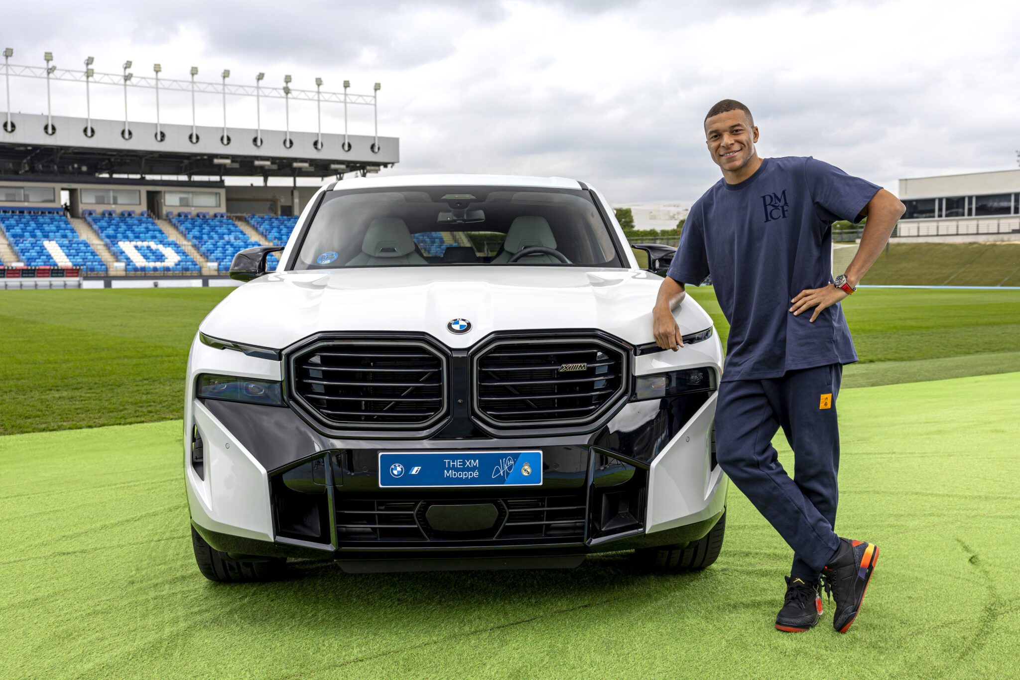 Kylian Mbappé. Qui veut de son ancienne voiture à vendre sur le web