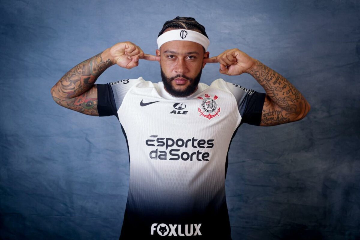 Memphis Depay stimule le merchandising des Corinthians
