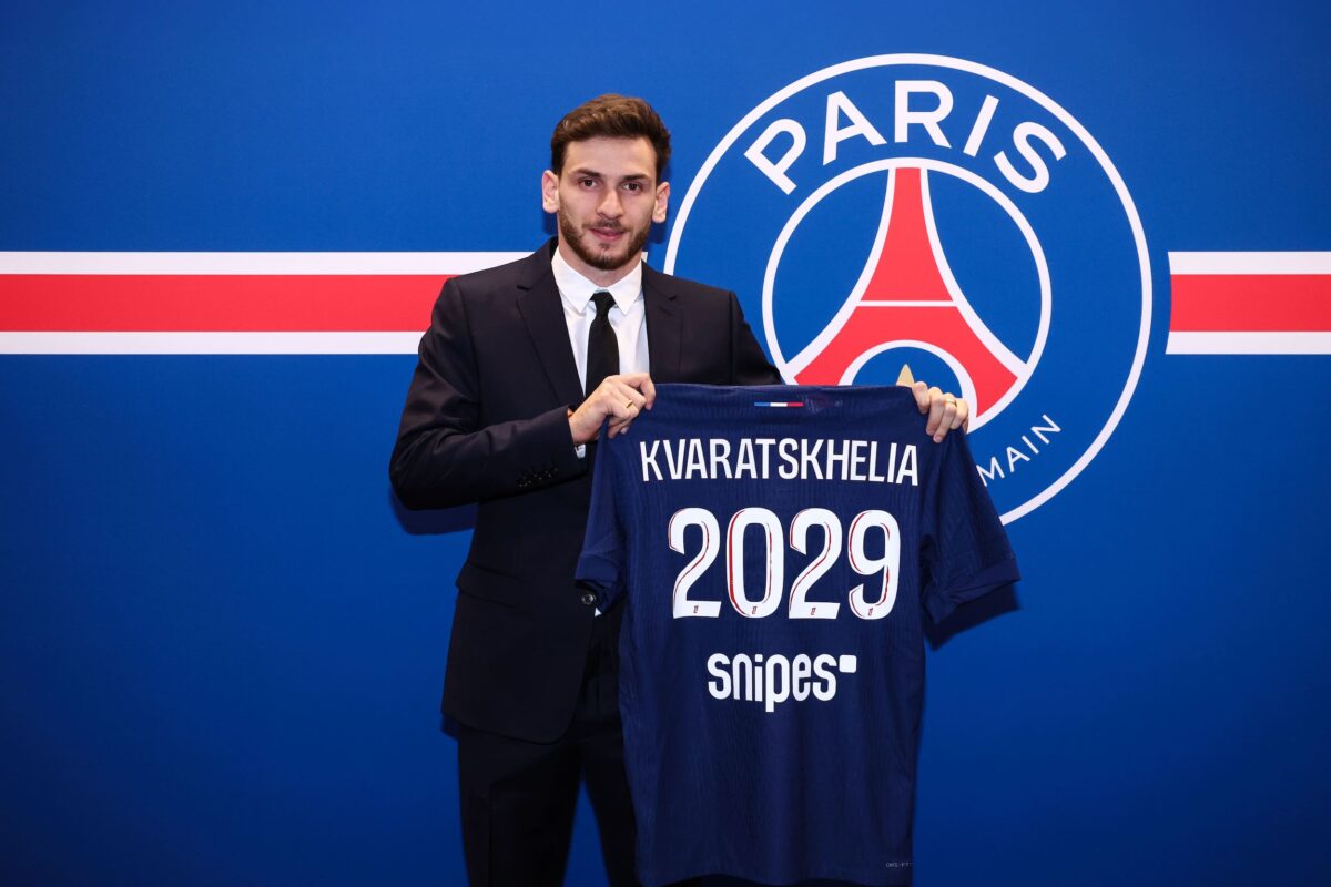 Salaire. Combien gagne Khvicha Kvaratskhelia avec le PSG