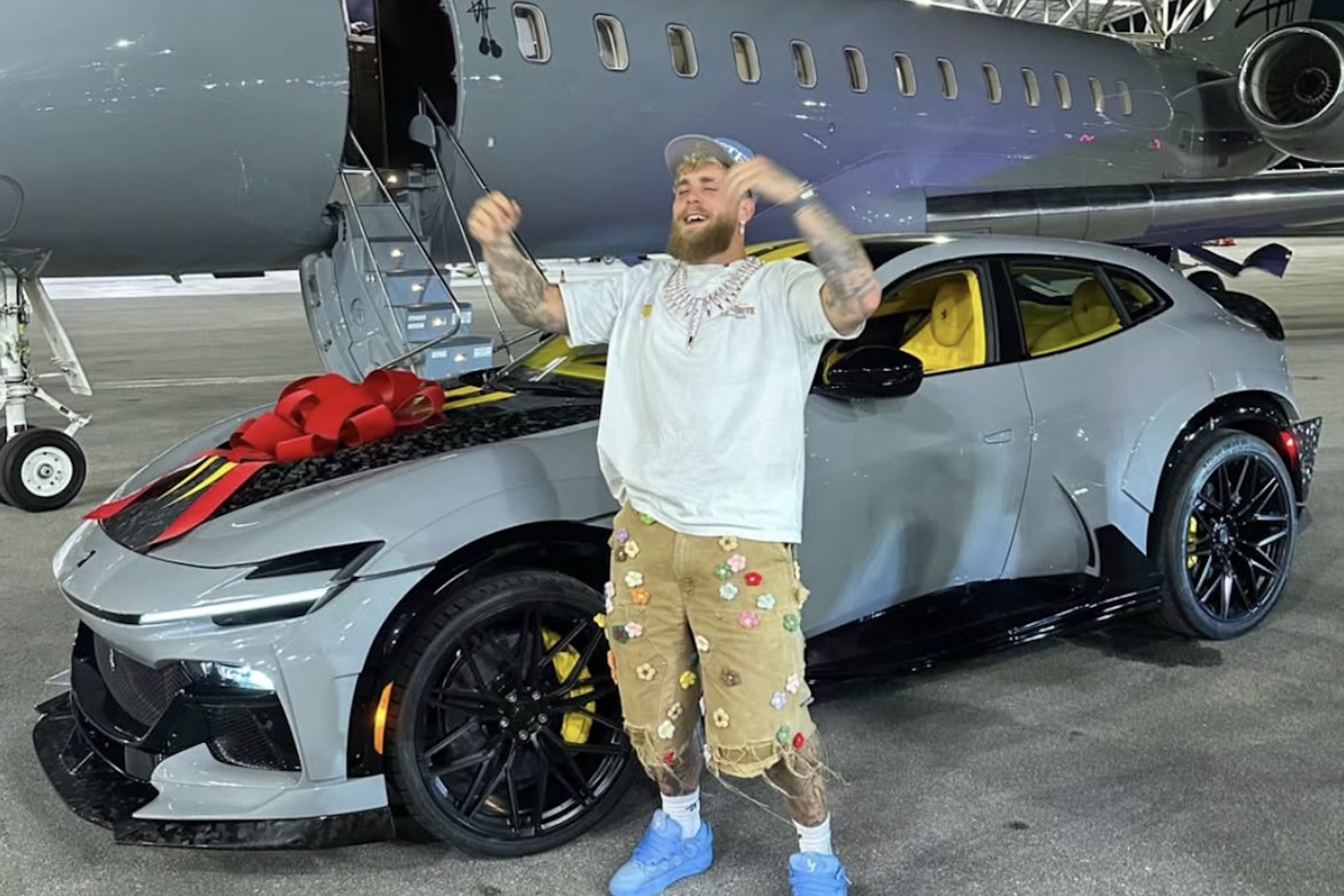 Jake Paul. Avant d'affronter Joshua il s'offre une Ferrari unique au monde